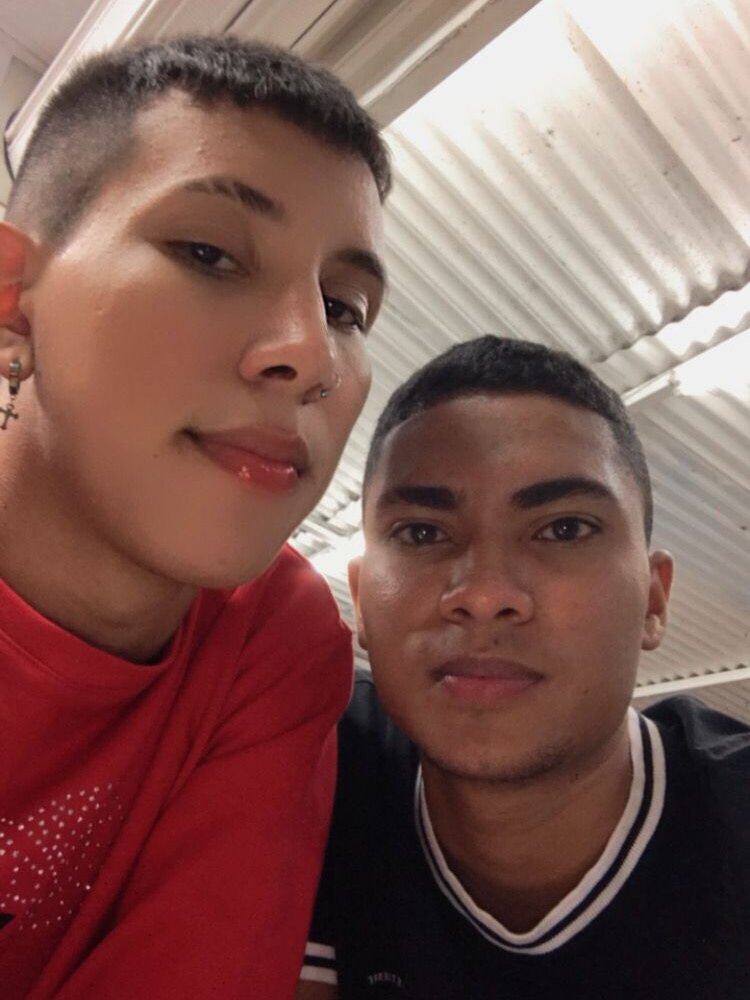 Sweet_jones_01主播：免费直播性爱表演和聊天 | Stripchat