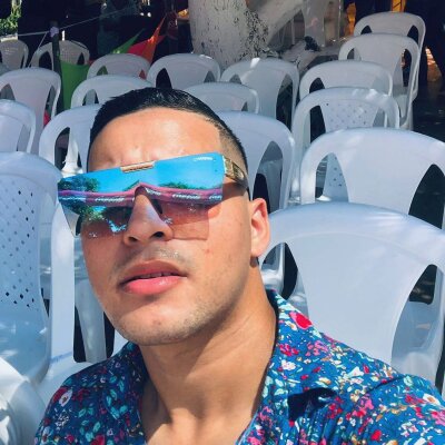 Leonel_verne Webcam Model Profile | xHamsterLive