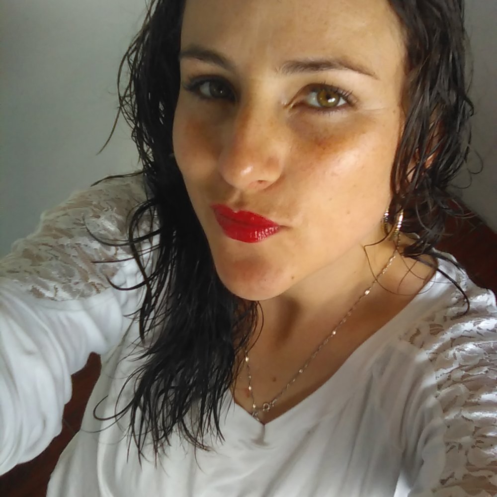 Amber_ross主播：免费直播性爱表演和聊天 | Stripchat