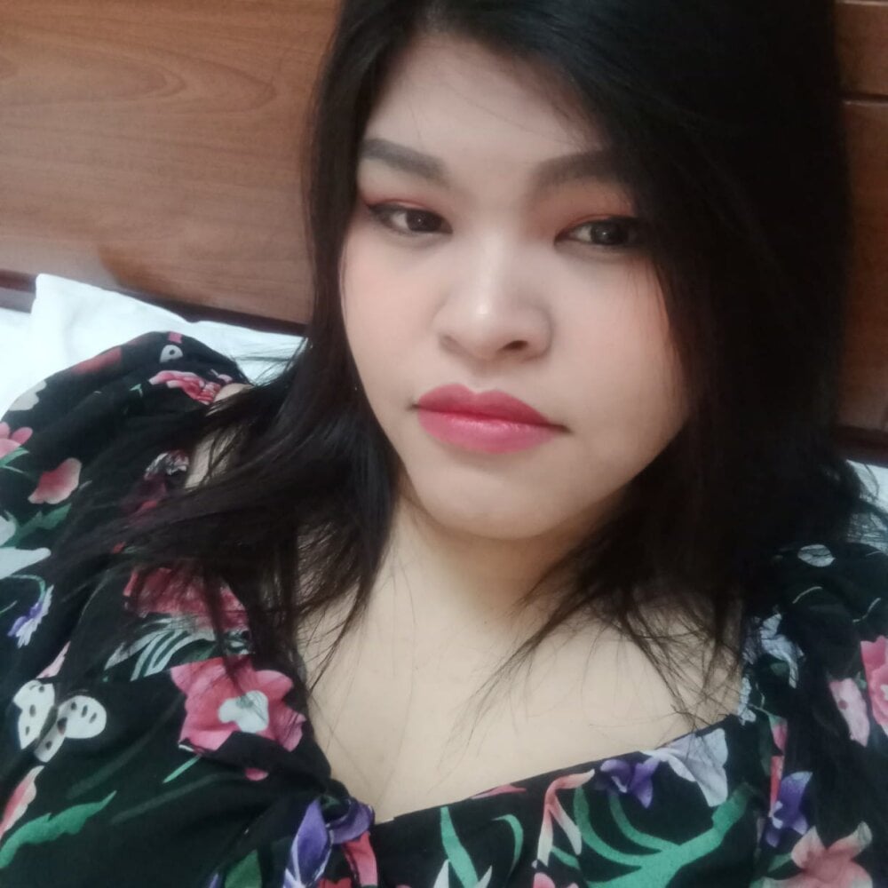 Malluthai Webcam Show Superchatlive