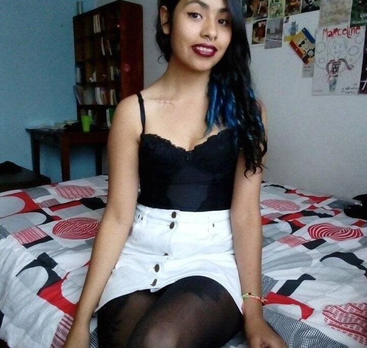 Lizzy_Blue主播：免费直播性爱表演和聊天 | Stripchat