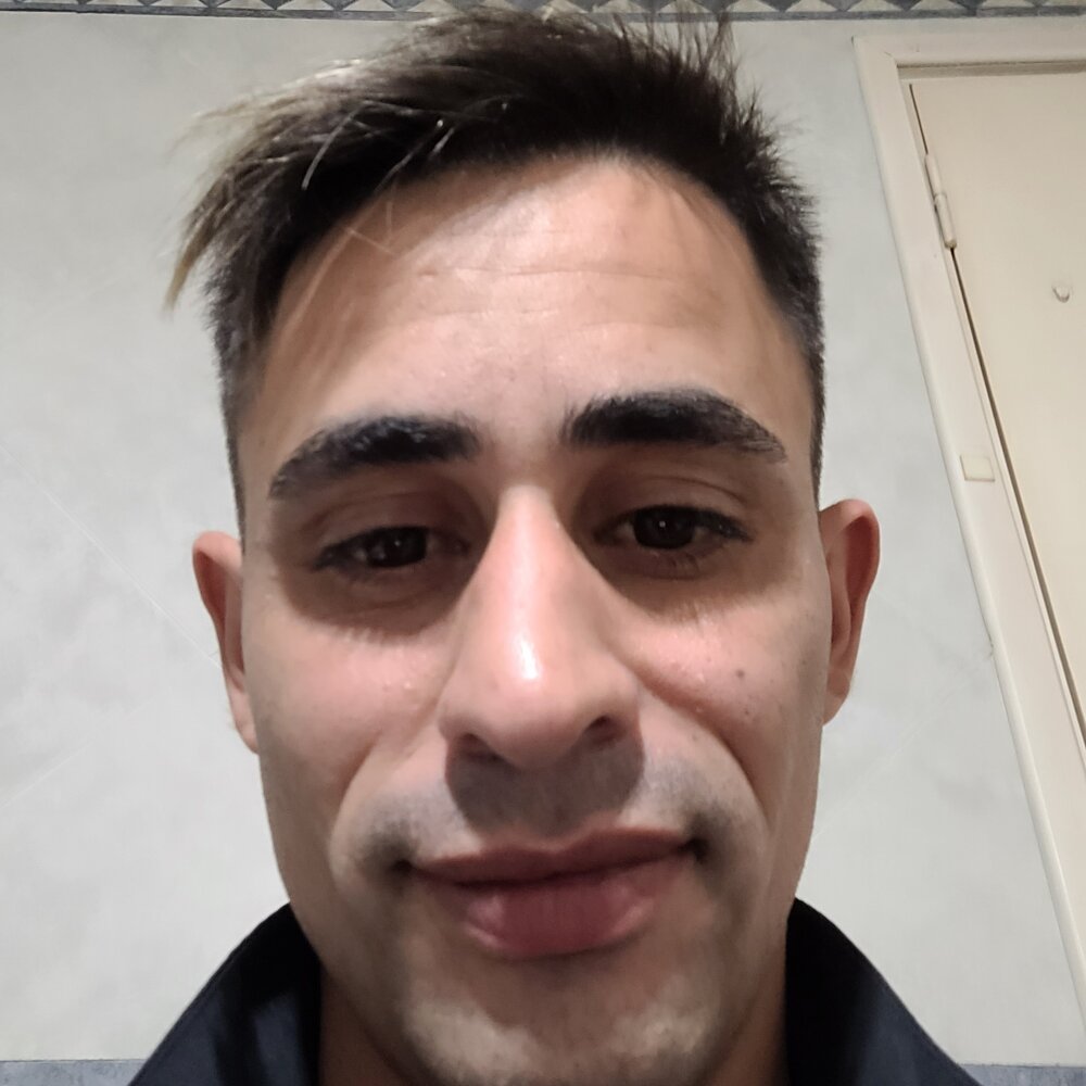 diiegoo12, 2024 yrs | Live Cam on StripZone