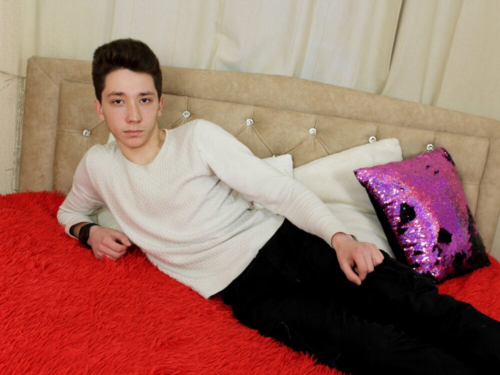 Alex_Cowell Free Live Webcam Show & XXX Chat | xHamsterLive