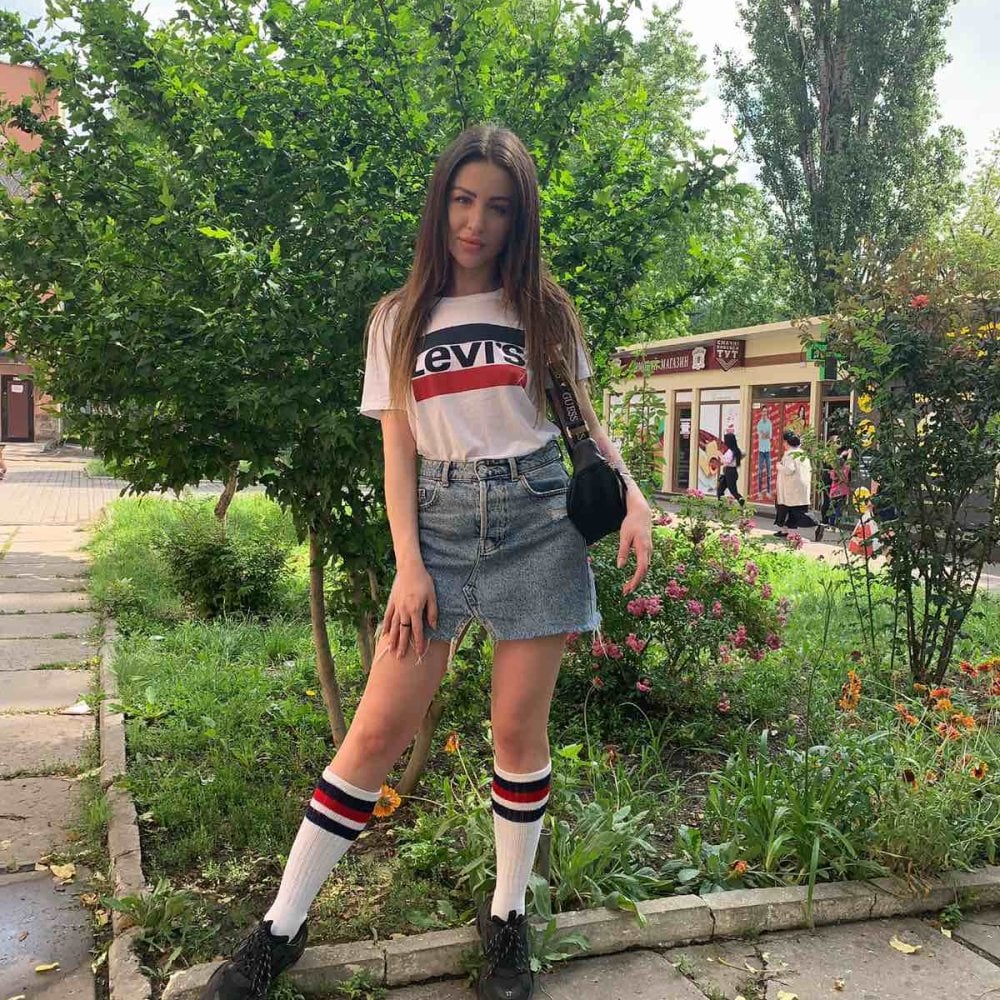 Hanna_Perry Gratis Live Webcam Show & XXX Chat | xHamsterLive