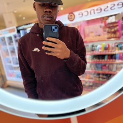 Darkskin_sexyCam 모델: 무료 라이브 섹스 쇼 & 채팅 | Stripchat