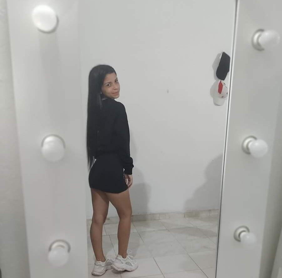 Aby_model含裸照的性感照片墙 | Stripchat