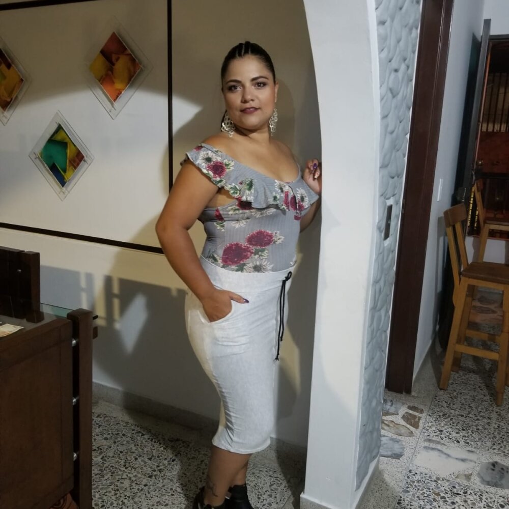 Modelo Webcam Marilyn_02: Chat & Show de Sexo en Vivo Gratis | Stripchat