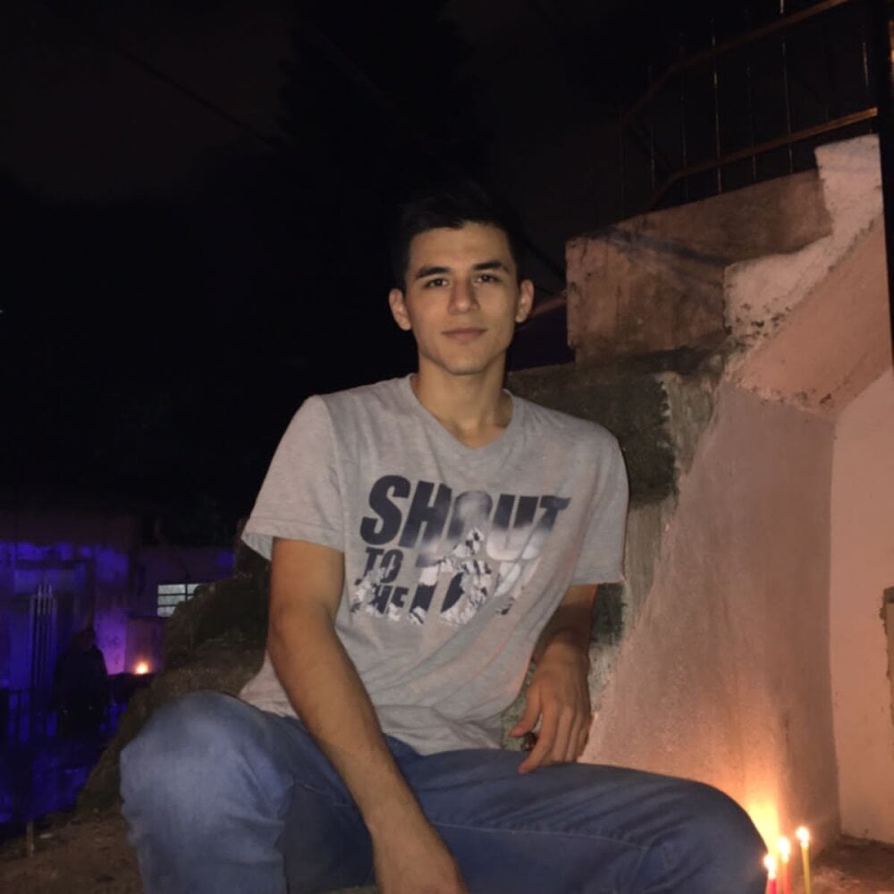 Austin_Jones 主播：免費在線色情直播和聊天 | Stripchat