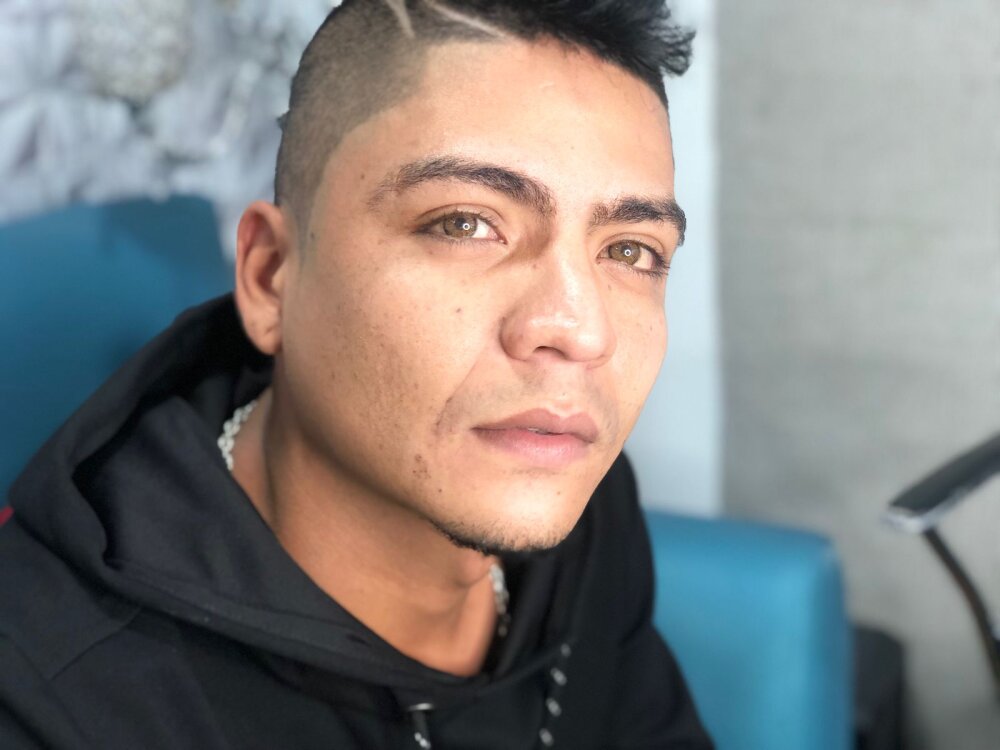Andy_Torres主播：免费直播性爱表演和聊天 | Stripchat