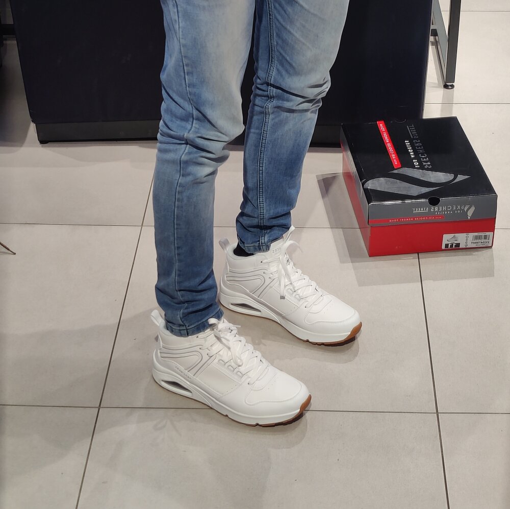 L-kin主播：免费直播性爱表演和聊天 | Stripchat