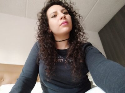Eva_kurly cammodell: Gratis livesexshow & chatt | Stripchat