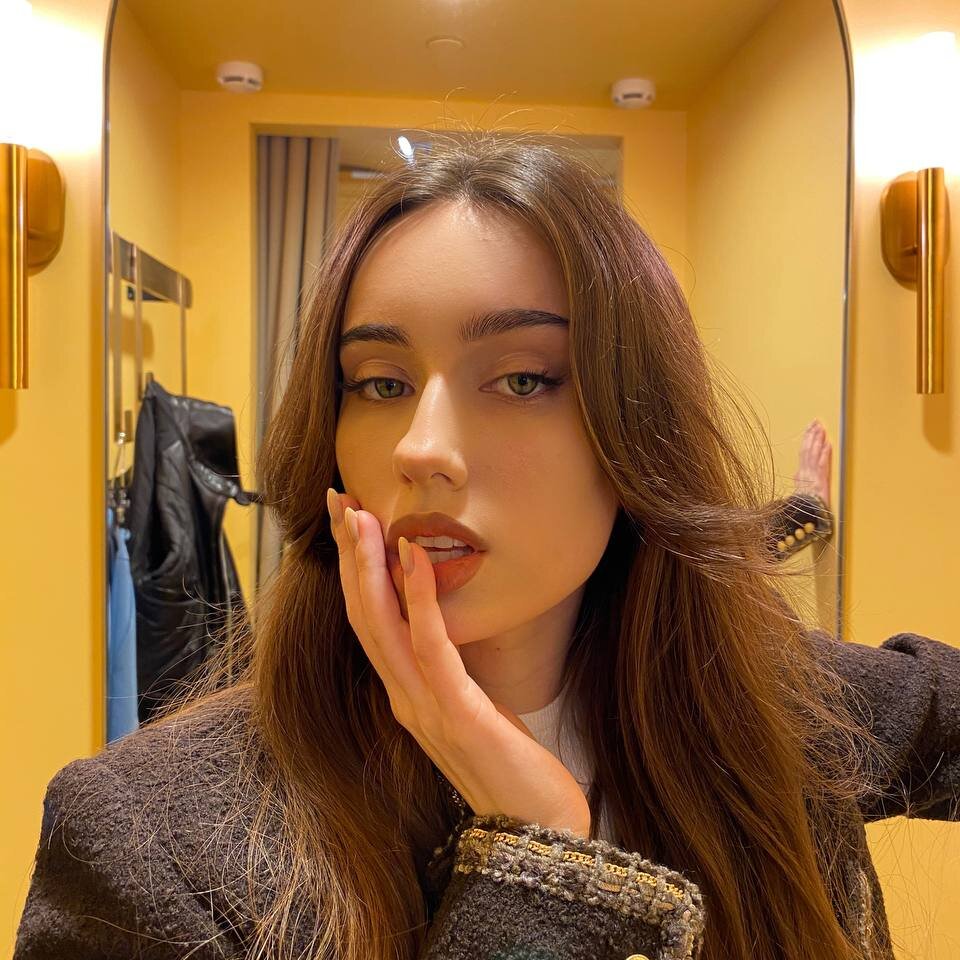 Flora_auris Free Live Webcam Show & XXX Chat | xHamsterLive