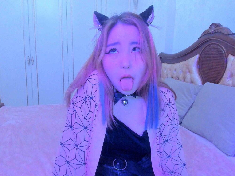 Miya_7 Cam Model: Free Live Sex Show & Chat | Stripchat