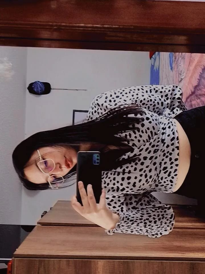 Abril_t主播：免费直播性爱表演和聊天 | Stripchat