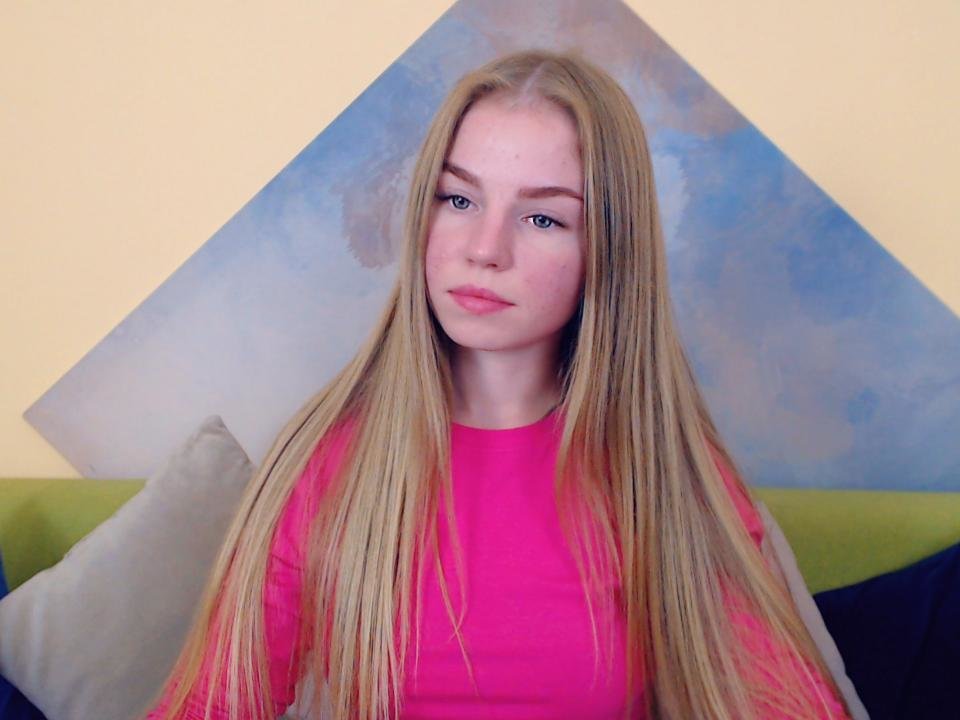 Hello_nicky Gratis Live Webcam Show & XXX Chat | xHamsterLive