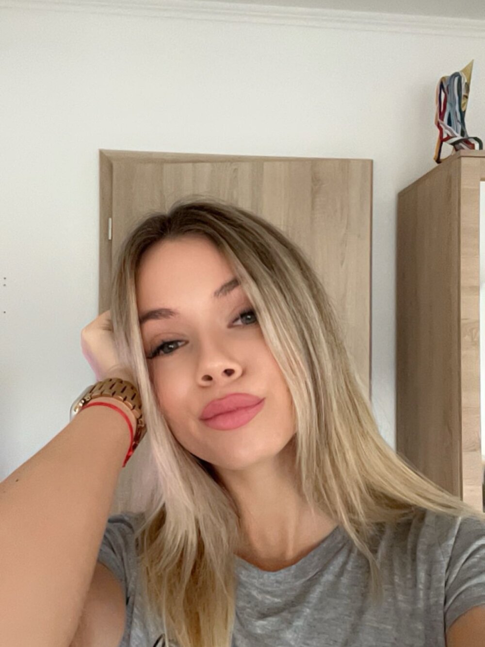 Alison__Dream主播：免费直播性爱表演和聊天 | Stripchat