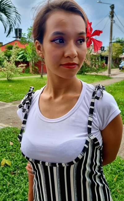 Alisson_sweet23 Stripchat Webcam Model - Profile & Free Live Sex Show - Cam4Joy.com