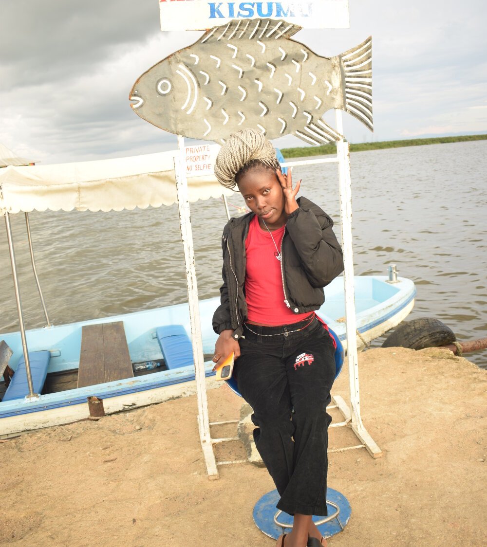 Petite-vanny Free Live Webcam Show & XXX Chat | xHamsterLive