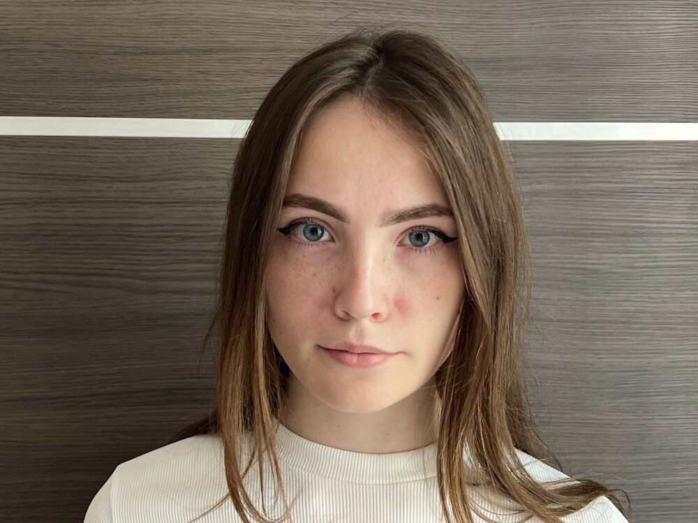 Modelo Webcam BloomBlue: Chat & Show de Sexo en Vivo Gratis | Stripchat