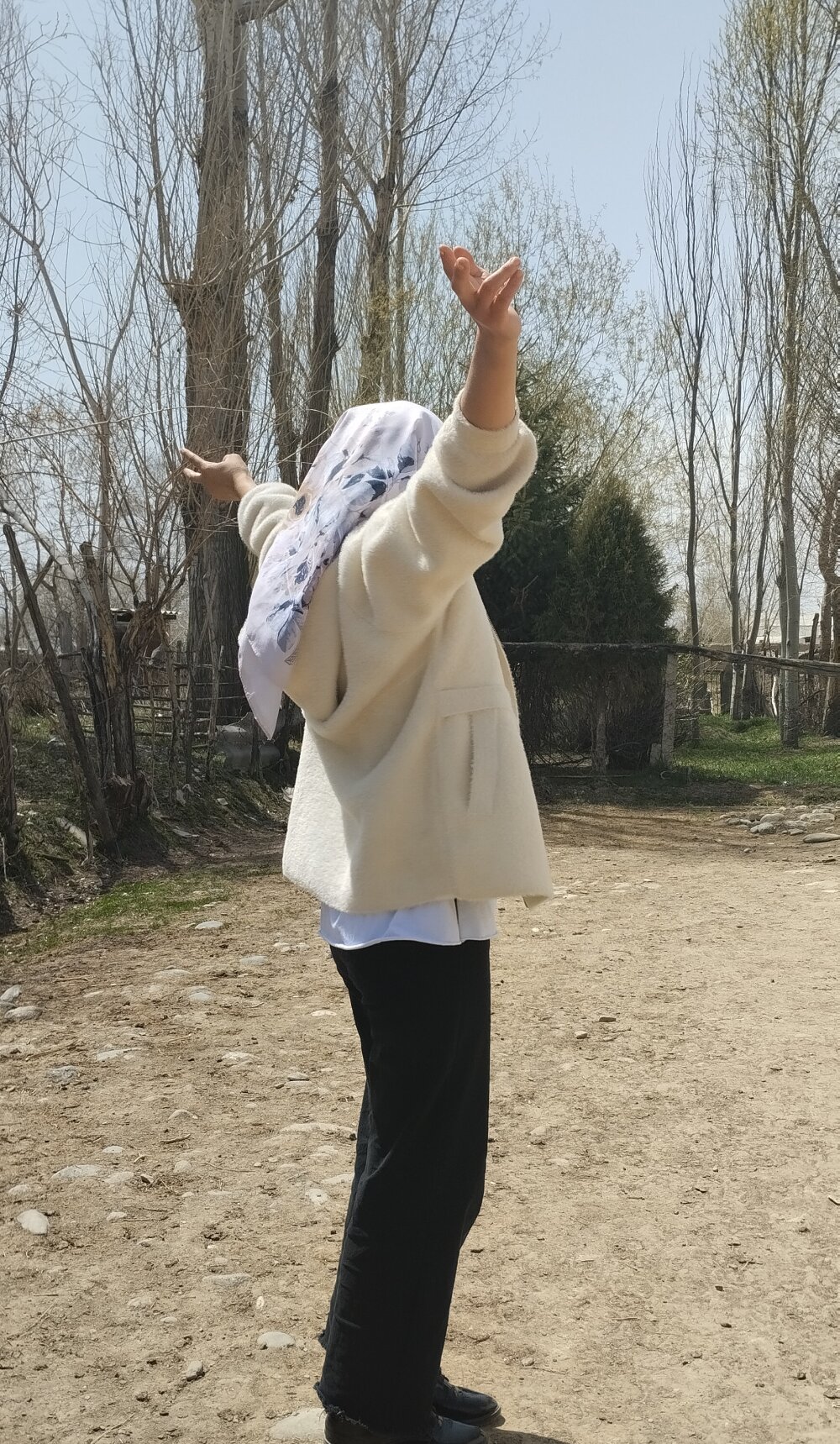 Sweet_Nil Free Live Webcam Show & XXX Chat | xHamsterLive