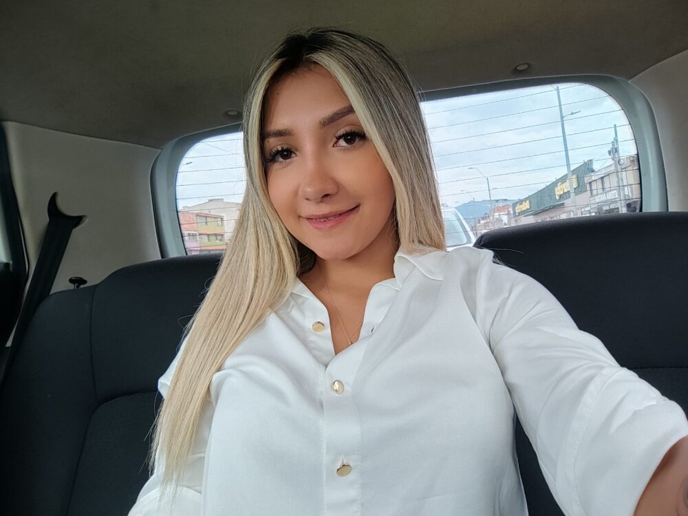 Happytits Cam Model Free Live Sex Show And Chat Stripchat