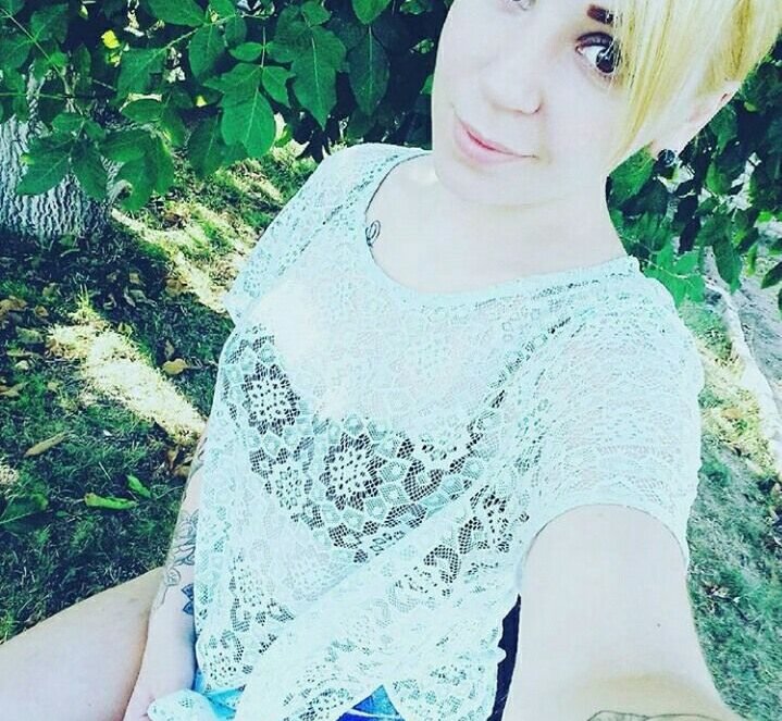 Bonya Bunny Cam Model Profile Stripchat