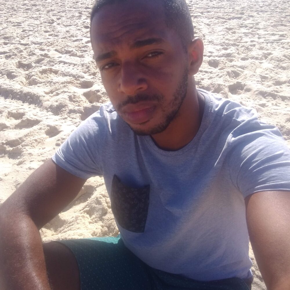 Modelo Webcam Lucas_novinho: Chat & Show de Sexo en Vivo | Stripchat