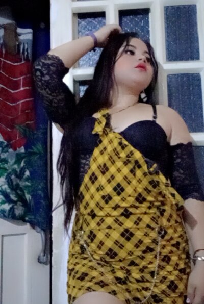 Perla_princess Cam Model: Free Live Sex Show & Chat | Stripchat