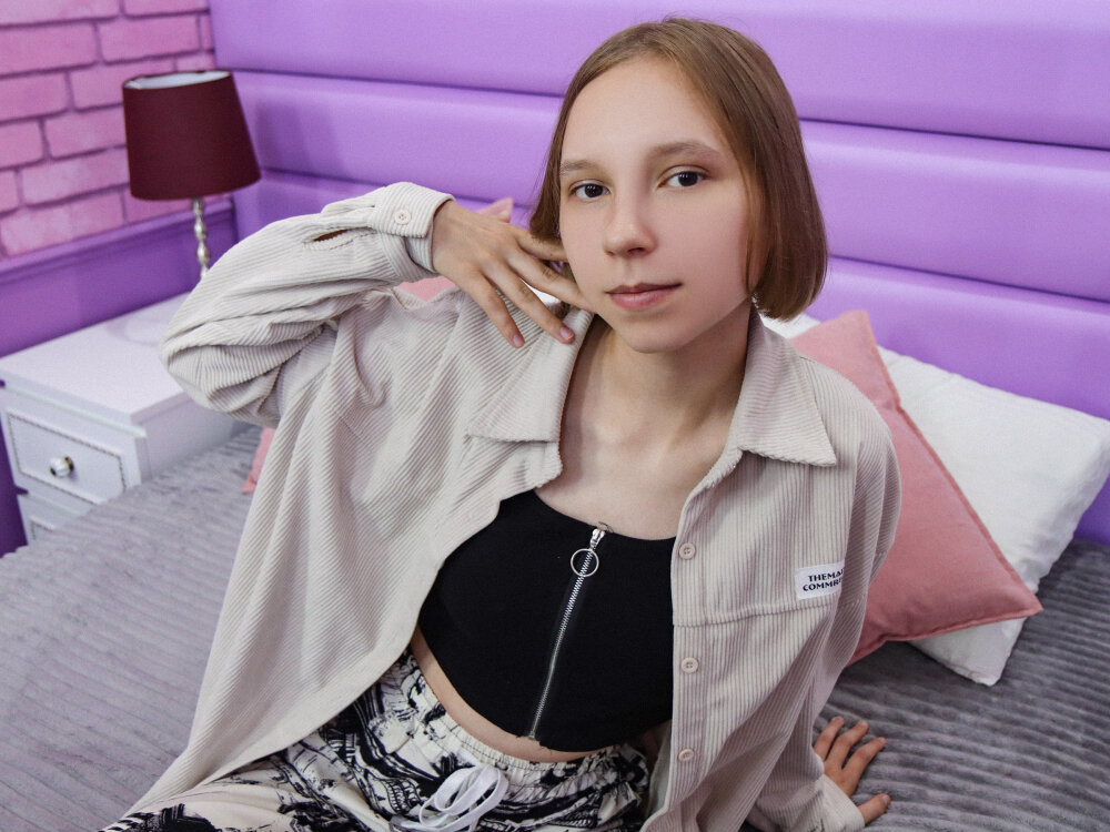 Show modela KaiaBlare na kameri: besplatni seks show i chat | Stripchat