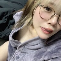 Hikaru-chan - Stripchat Explorer