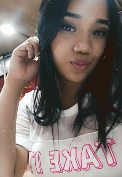 Luara Smith Cam Model Free Live Sex Show And Chat Stripchat