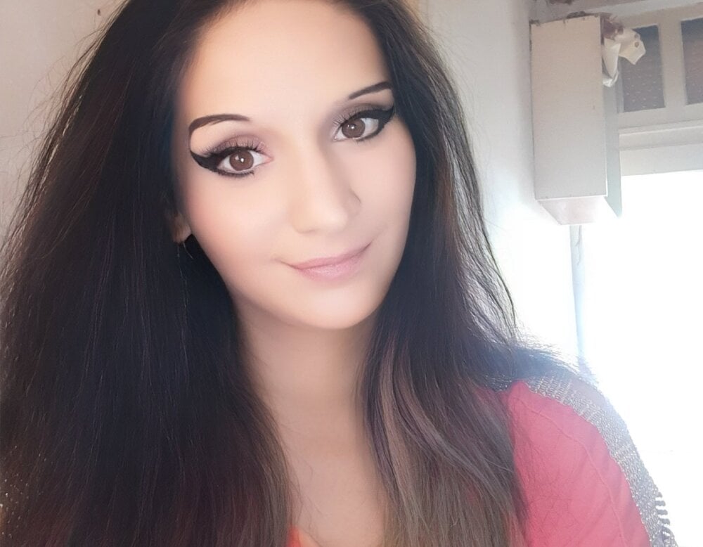 Show modela Elzababa na kameri: besplatni seks show i chat | Stripchat