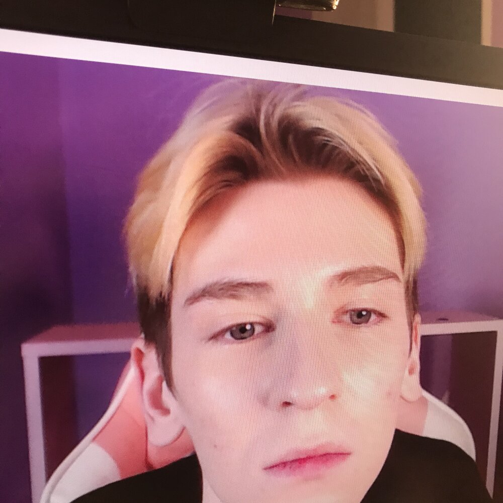 Modelo Webcam Jackson_lee: Chat & Show de Sexo en Vivo Gratis | Stripchat