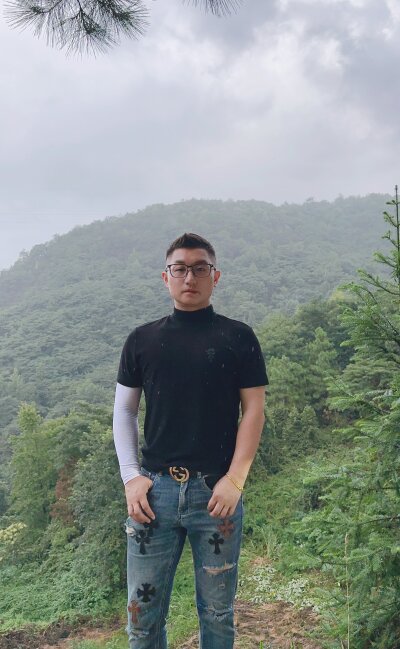 Yon-jun 님의 웹캠 모델 프로필 | xHamsterLive