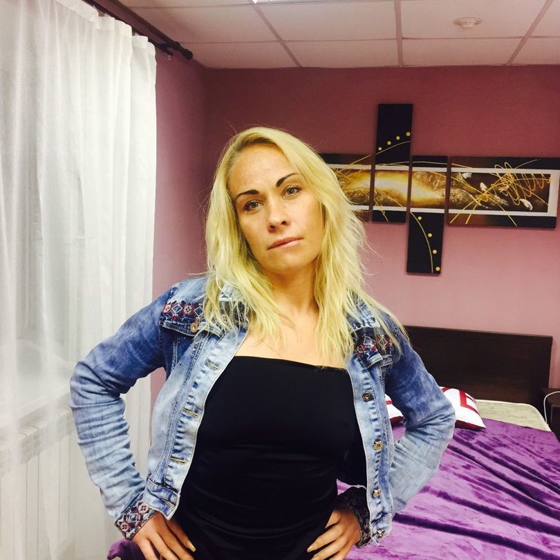 AlyssaVIP бесплатное вебкам шоу и XXX чат | xHamsterLive