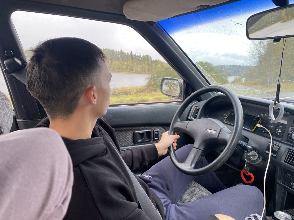 Lonely__MAX Free Live Webcam Show & XXX Chat | xHamsterLive