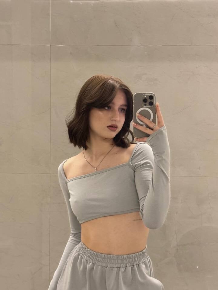 RhodaChin Cam Model: Free Live Sex Show & Chat | Stripchat