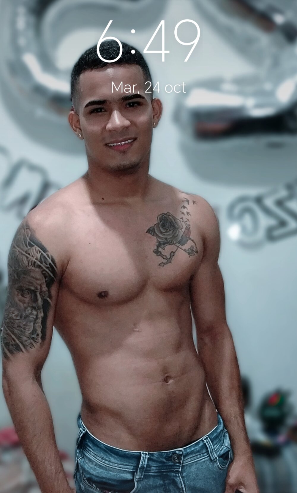 alejandro-martinez, 27 ans | Live Cam sur StripZone