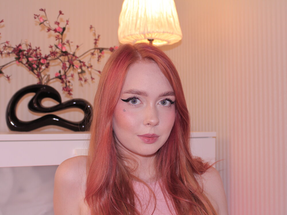Allison Moon Cam Model Free Live Sex Show And Chat Stripchat