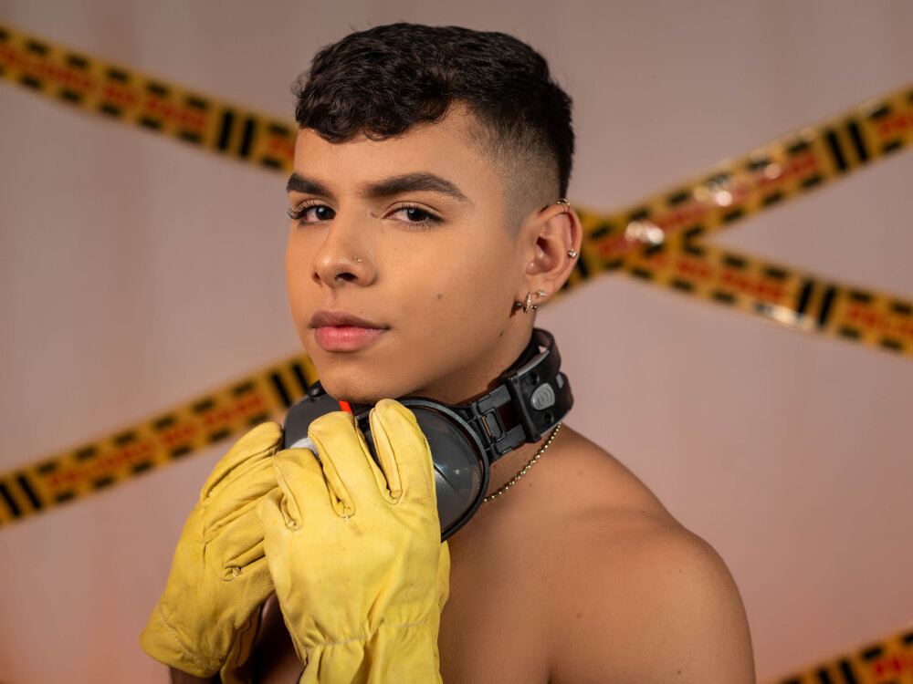 Noah_santos Cam Model: Free Live Sex Show & Chat | Stripchat Noah_santos Cam Model: Free Live Sex Show & Chat | Stripchat