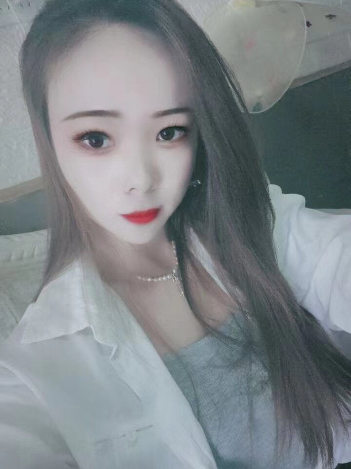 Qingg-q170主播：免费直播性爱表演和聊天 | Stripchat