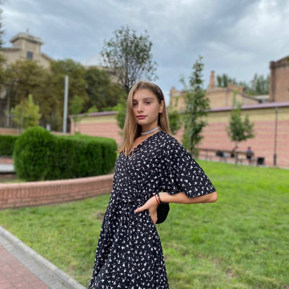 Alina_Stewart 主播：免費在線色情直播和聊天 | Stripchat