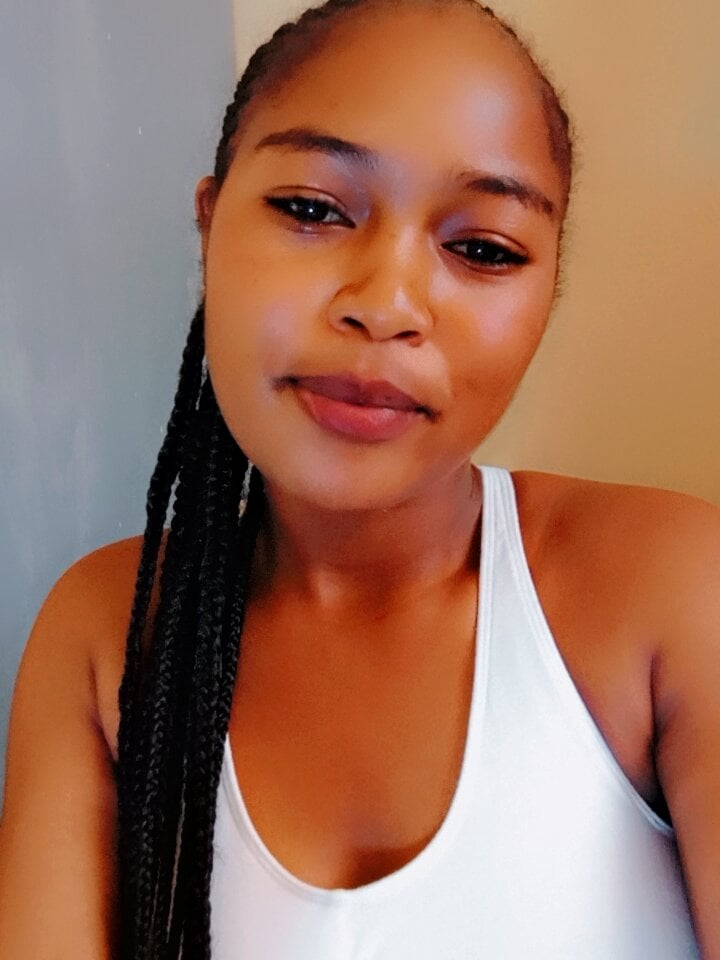 Sexy_risa Cam Model: Free Live Sex Show & Chat | Stripchat