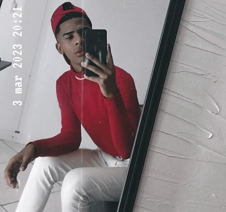 Modelo de Cam Apolo_069: Show de Sexo ao Vivo Grátis e Chat | Stripchat