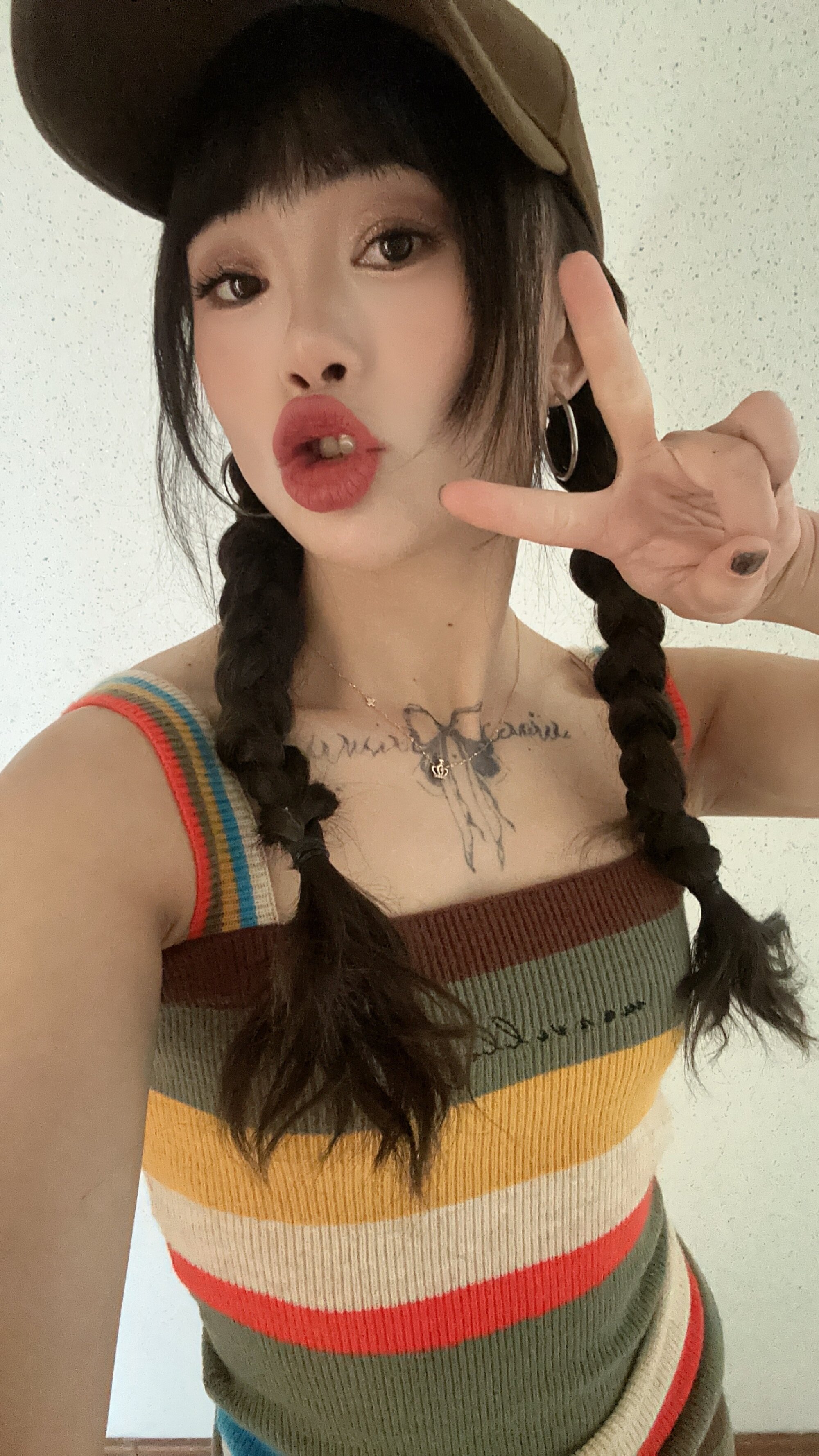 Game_yoyo Cam Model: TubeX Fuck