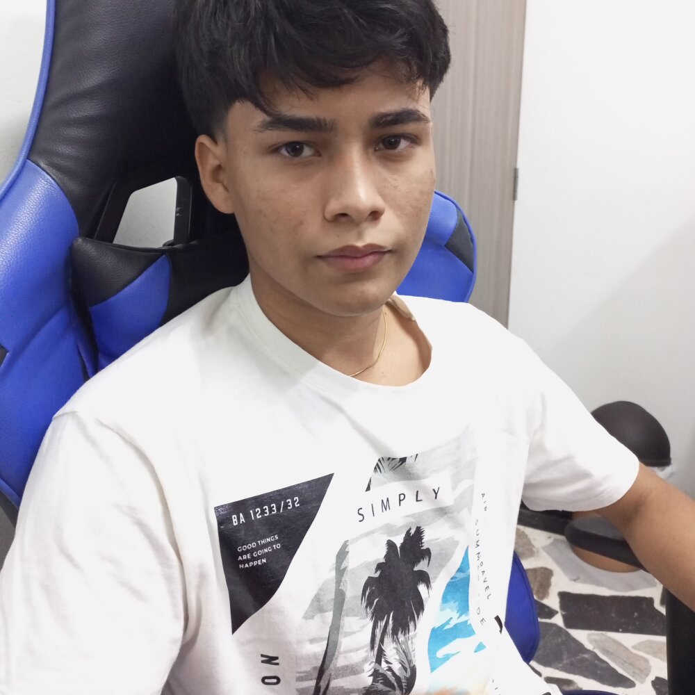 Modelo de Cam Maximo_rossi: Show de Sexo ao Vivo Grátis e | Stripchat