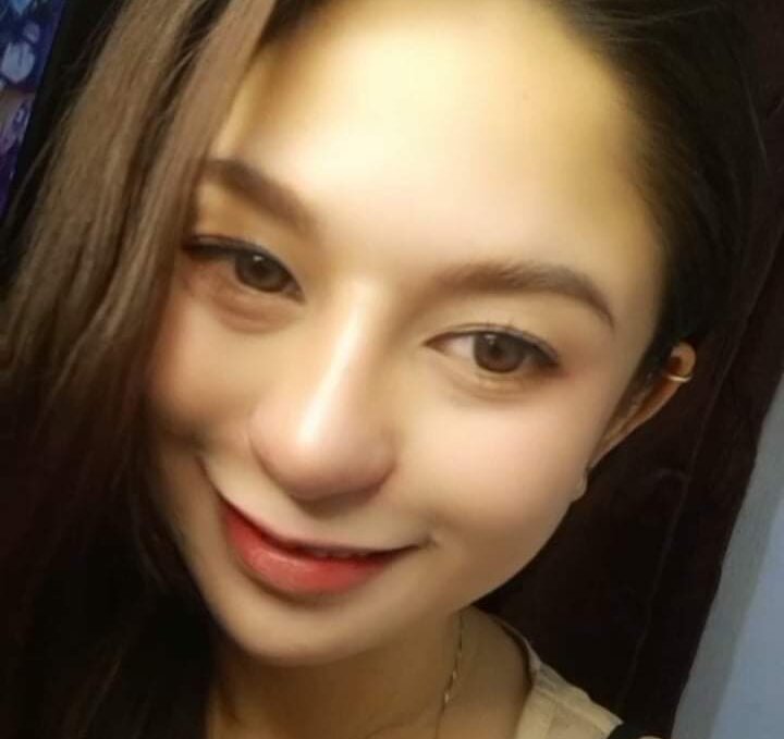 Mia_2022主播：免费直播性爱表演和聊天 | Stripchat