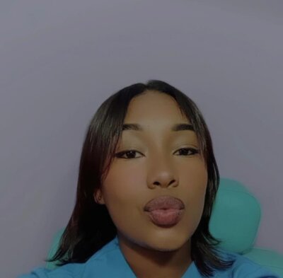 Lena_mackenzie Gratis Live Webcam Show & XXX Chat | xHamsterLive