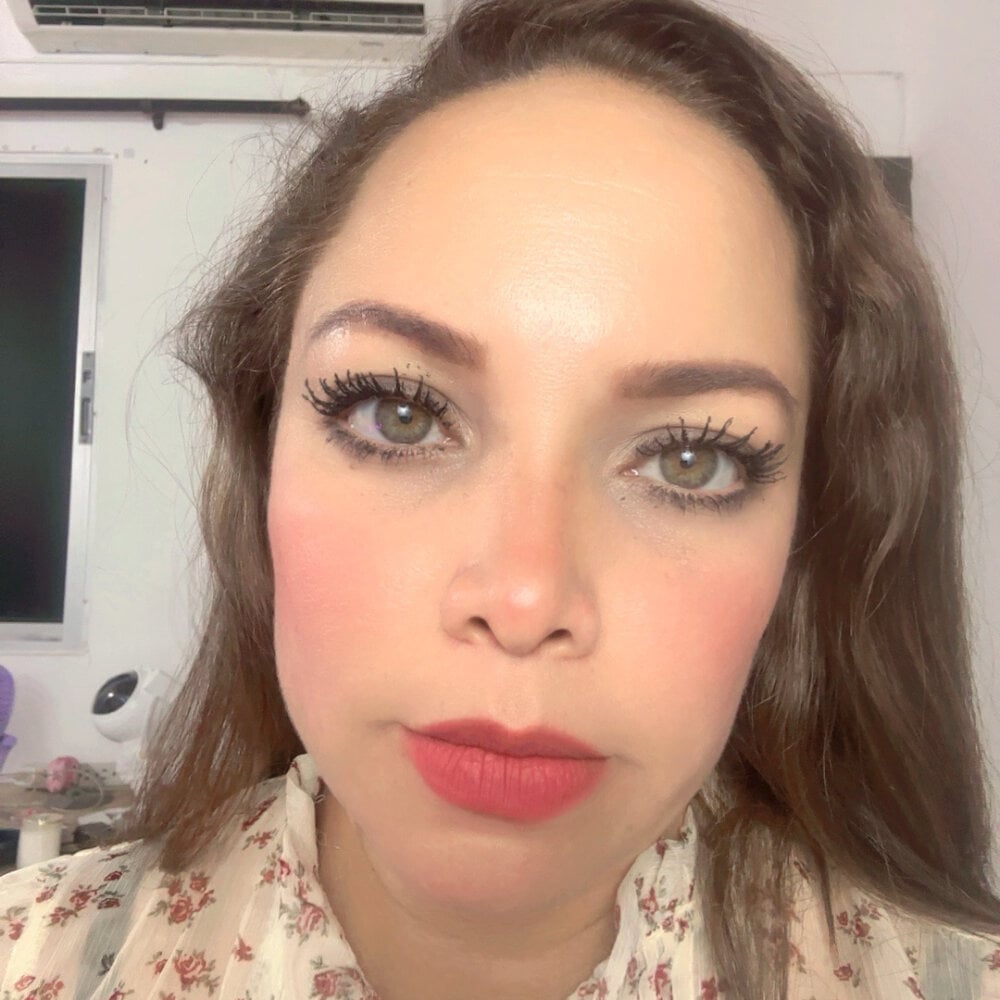 _Natasha_Smith_主播：免费直播性爱表演和聊天 | Stripchat