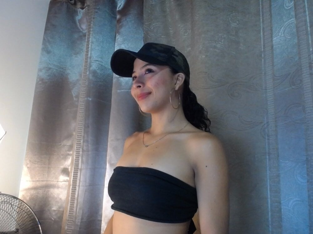 Modelo Webcam Madiie_lee_: Chat & Show de Sexo en Vivo Gratis | Stripchat